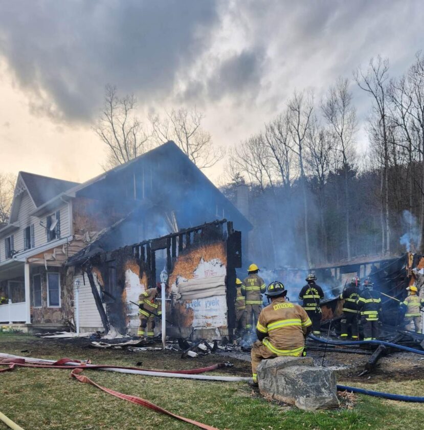 Couple displaced after garage fire spreads to home in Crawford Twp ...